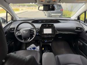 Balts Toyota Prius 2021 Viļņa, ar dzinēja tilpumu 1.80 L un nobraukumu 120 tūkst. km par 17720 €, foto 12 vietnē AUTOMOTO.COM.LV