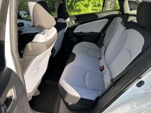 White Toyota Prius 2022 in Kaunas, with an engine capacity of 1.80 L and mileage of 27 thousand km for 16700 €, photo 16 on AUTOMOTO.COM.LV