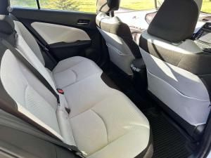 White Toyota Prius 2022 in Kaunas, with an engine capacity of 1.80 L and mileage of 27 thousand km for 16700 €, photo 17 on AUTOMOTO.COM.LV