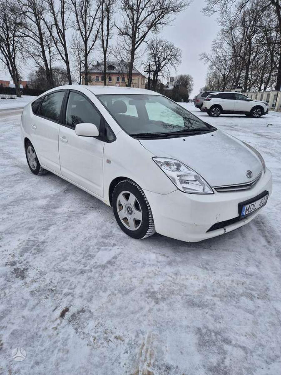 Balts Toyota Prius 2025 Vilkaviškis, ar dzinēja tilpumu 1.50 L un nobraukumu 232 tūkst. km par 2950 €, foto 2 vietnē AUTOMOTO.COM.LV
