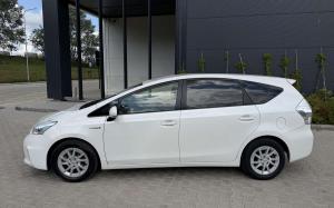 Balts Toyota Prius 2012 Viļņa, ar dzinēja tilpumu 1.80 L un nobraukumu 470 tūkst. km par 7900 €, foto 9 vietnē AUTOMOTO.COM.LV