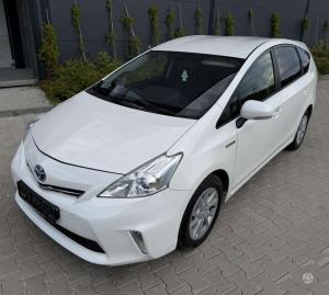 Balts Toyota Prius 2012 Viļņa, ar dzinēja tilpumu 1.80 L un nobraukumu 470 tūkst. km par 7700 €, foto 4 vietnē AUTOMOTO.COM.LV