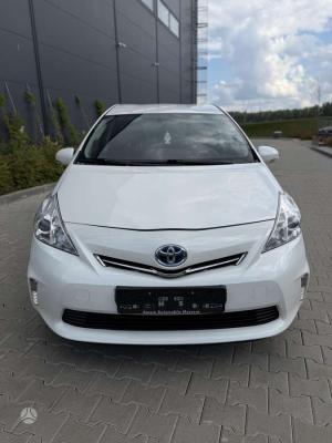 Balts Toyota Prius 2012 Viļņa, ar dzinēja tilpumu 1.80 L un nobraukumu 470 tūkst. km par 7700 €, foto 5 vietnē AUTOMOTO.COM.LV