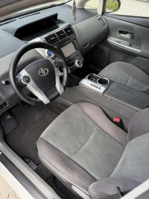 Balts Toyota Prius 2012 Viļņa, ar dzinēja tilpumu 1.80 L un nobraukumu 470 tūkst. km par 7700 €, foto 10 vietnē AUTOMOTO.COM.LV