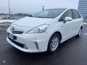 Balts Toyota Prius 2013 Viļņa, ar dzinēja tilpumu 1.80 L un nobraukumu 260 tūkst. km par 9900 €, foto 3 vietnē AUTOMOTO.COM.LV