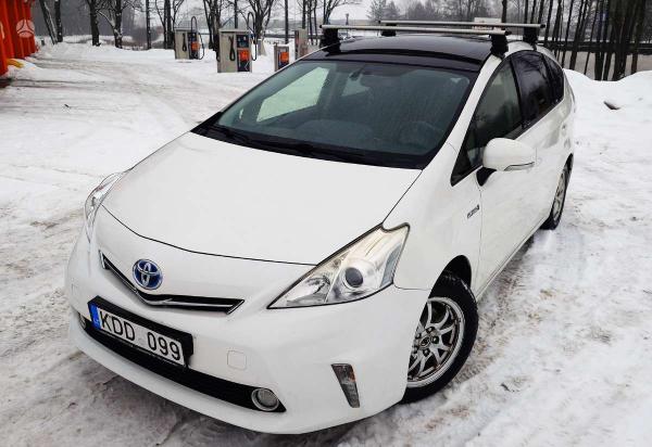 Balts Toyota Prius 2013 Viļņa, ar dzinēja tilpumu 1.80 L un nobraukumu 266 tūkst. km par 9500 €, foto 9 vietnē AUTOMOTO.COM.LV