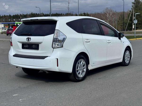 Balts Toyota Prius 2013 Viļņa, ar dzinēja tilpumu 1.80 L un nobraukumu 374 tūkst. km par 8250 €, foto 9 vietnē AUTOMOTO.COM.LV
