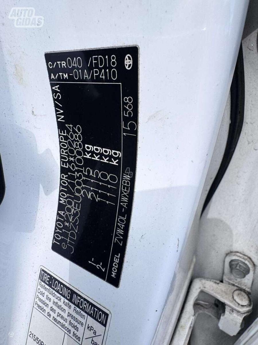 Balts Toyota Prius 2015 Viļņa, ar dzinēja tilpumu 1.80 L un nobraukumu 407 tūkst. km par 7950 €, foto 22 vietnē AUTOMOTO.COM.LV