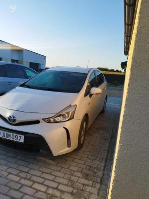 Balts Toyota Prius 2016 Kauņa, ar dzinēja tilpumu 1.80 L un nobraukumu 297 tūkst. km par 10900 €, foto 5 vietnē AUTOMOTO.COM.LV
