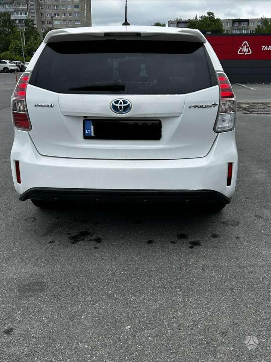 Balts Toyota Prius 2016 Viļņa, ar dzinēja tilpumu 1.80 L un nobraukumu 525 tūkst. km par 11999 €, foto 6 vietnē AUTOMOTO.COM.LV
