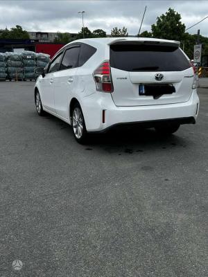 Balts Toyota Prius 2016 Viļņa, ar dzinēja tilpumu 1.80 L un nobraukumu 525 tūkst. km par 11999 €, foto 7 vietnē AUTOMOTO.COM.LV