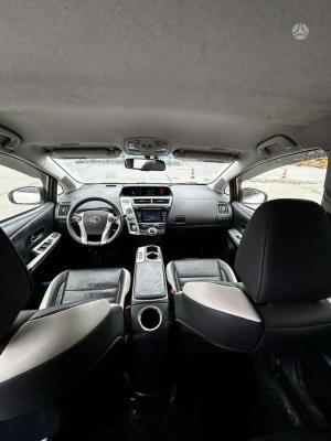 Balts Toyota Prius 2016 Viļņa, ar dzinēja tilpumu 1.80 L un nobraukumu 525 tūkst. km par 11999 €, foto 8 vietnē AUTOMOTO.COM.LV