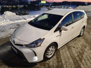 White Toyota Prius 2017 in Vilnius, with an engine capacity of 1.80 L and mileage of 220 thousand km for 10990 €, photo 18 on AUTOMOTO.COM.LV