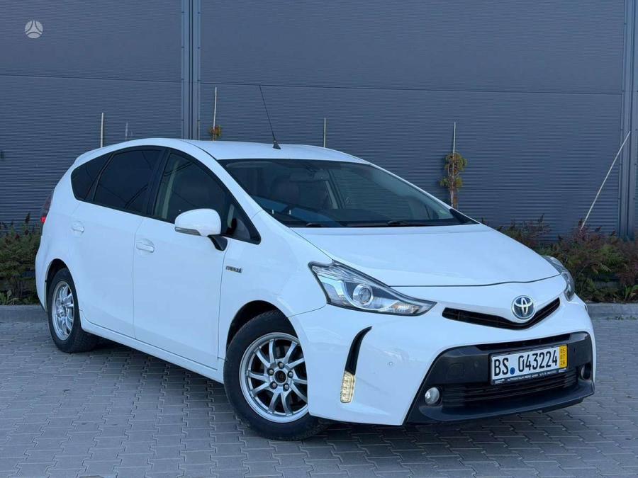 Balts Toyota Prius 2017 Viļņa, ar dzinēja tilpumu 1.80 L un nobraukumu 280 tūkst. km par 9999 €, foto 1 vietnē AUTOMOTO.COM.LV