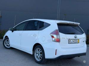 Balts Toyota Prius 2017 Viļņa, ar dzinēja tilpumu 1.80 L un nobraukumu 280 tūkst. km par 9999 €, foto 4 vietnē AUTOMOTO.COM.LV