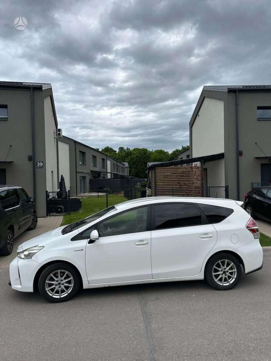 Balts Toyota Prius 2017 Kauņa, ar dzinēja tilpumu 1.80 L un nobraukumu 480 tūkst. km par 11500 €, foto 7 vietnē AUTOMOTO.COM.LV