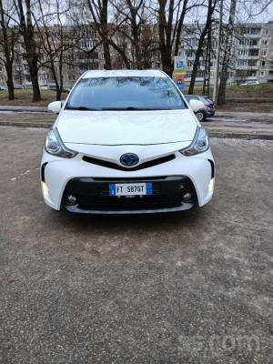Balts Toyota Prius 2019 Rīga, ar dzinēja tilpumu 1.80 L un nobraukumu 216 tūkst. km par 13200 €, foto 2 vietnē AUTOMOTO.COM.LV
