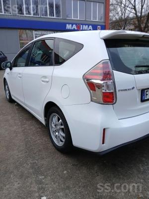 Balts Toyota Prius 2019 Rīga, ar dzinēja tilpumu 1.80 L un nobraukumu 216 tūkst. km par 13200 €, foto 6 vietnē AUTOMOTO.COM.LV