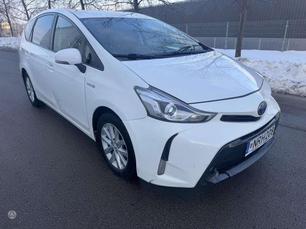 Balts Toyota Prius 2019 Klaipėda, ar dzinēja tilpumu 1.80 L un nobraukumu 245 tūkst. km par 11300 €, foto 1 vietnē AUTOMOTO.COM.LV