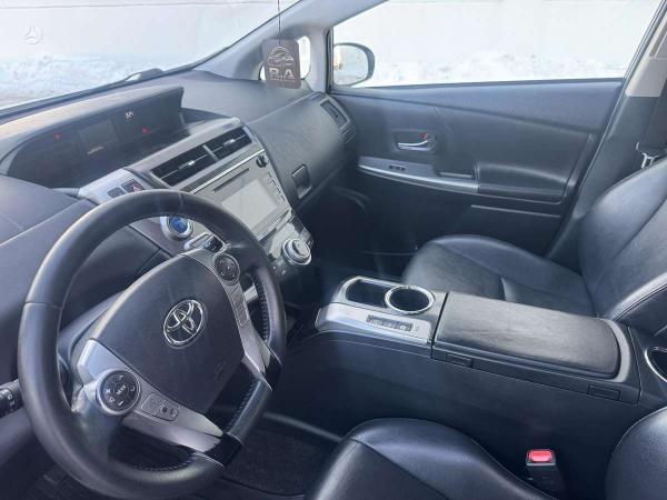 Balts Toyota Prius 2019 Klaipėda, ar dzinēja tilpumu 1.80 L un nobraukumu 245 tūkst. km par 11300 €, foto 6 vietnē AUTOMOTO.COM.LV