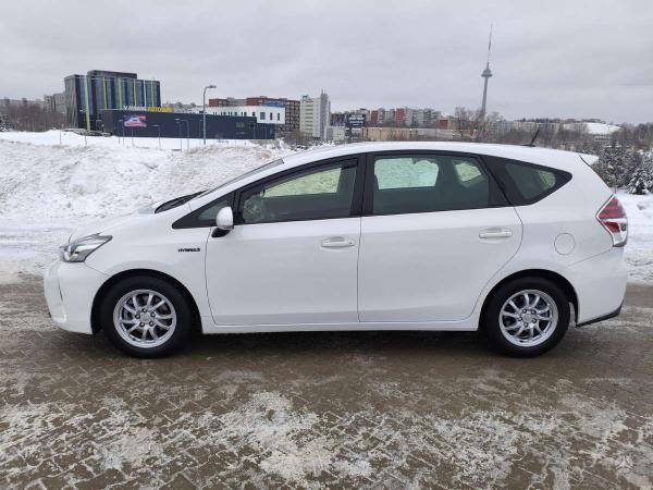 Balts Toyota Prius 2019 Viļņa, ar dzinēja tilpumu 1.80 L un nobraukumu 218 tūkst. km par 12500 €, foto 7 vietnē AUTOMOTO.COM.LV