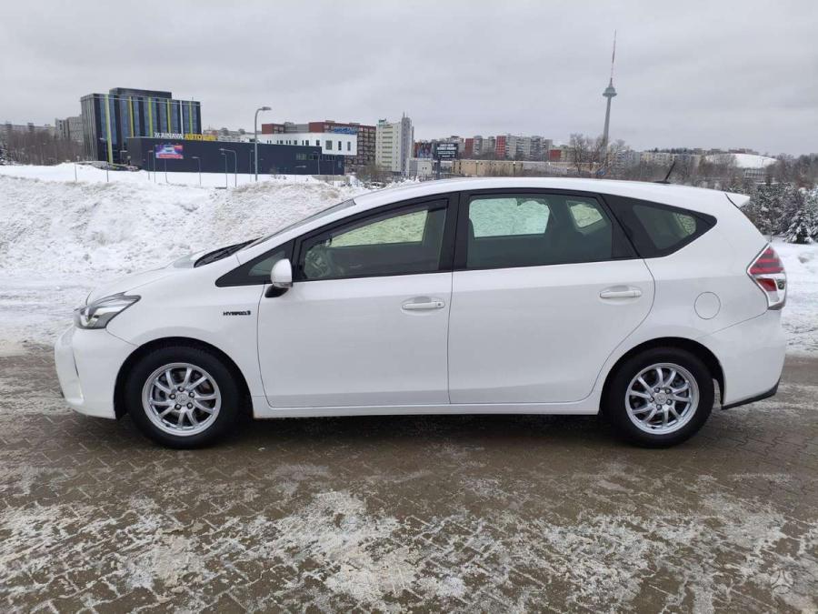 Balts Toyota Prius 2019 Viļņa, ar dzinēja tilpumu 1.80 L un nobraukumu 218 tūkst. km par 12500 €, foto 7 vietnē AUTOMOTO.COM.LV