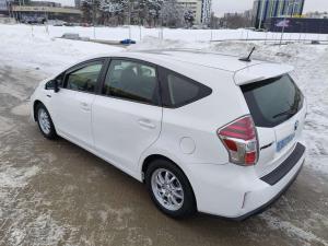 Balts Toyota Prius 2019 Viļņa, ar dzinēja tilpumu 1.80 L un nobraukumu 218 tūkst. km par 12500 €, foto 24 vietnē AUTOMOTO.COM.LV