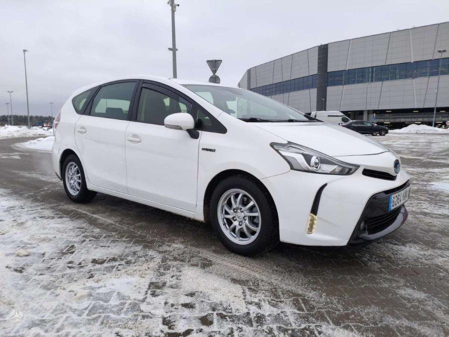 Balts Toyota Prius 2019 Viļņa, ar dzinēja tilpumu 1.80 L un nobraukumu 218 tūkst. km par 12500 €, foto 27 vietnē AUTOMOTO.COM.LV
