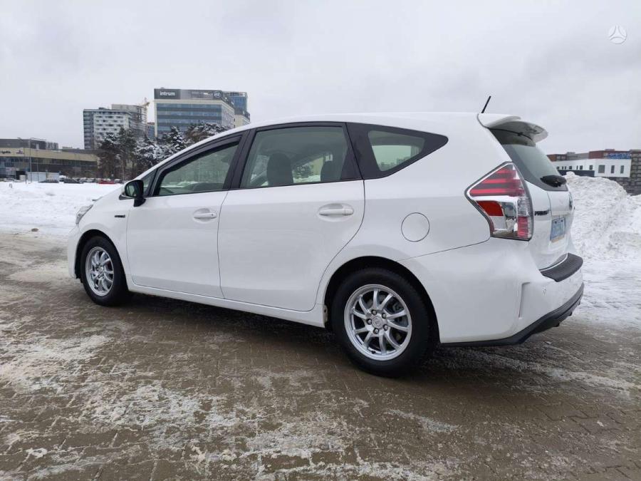 Balts Toyota Prius 2019 Viļņa, ar dzinēja tilpumu 1.80 L un nobraukumu 218 tūkst. km par 12500 €, foto 29 vietnē AUTOMOTO.COM.LV