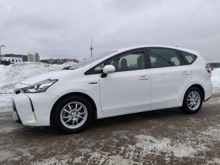 Balts Toyota Prius 2019 Viļņa, ar dzinēja tilpumu 1.80 L un nobraukumu 218 tūkst. km par 12500 €, foto 33 vietnē AUTOMOTO.COM.LV