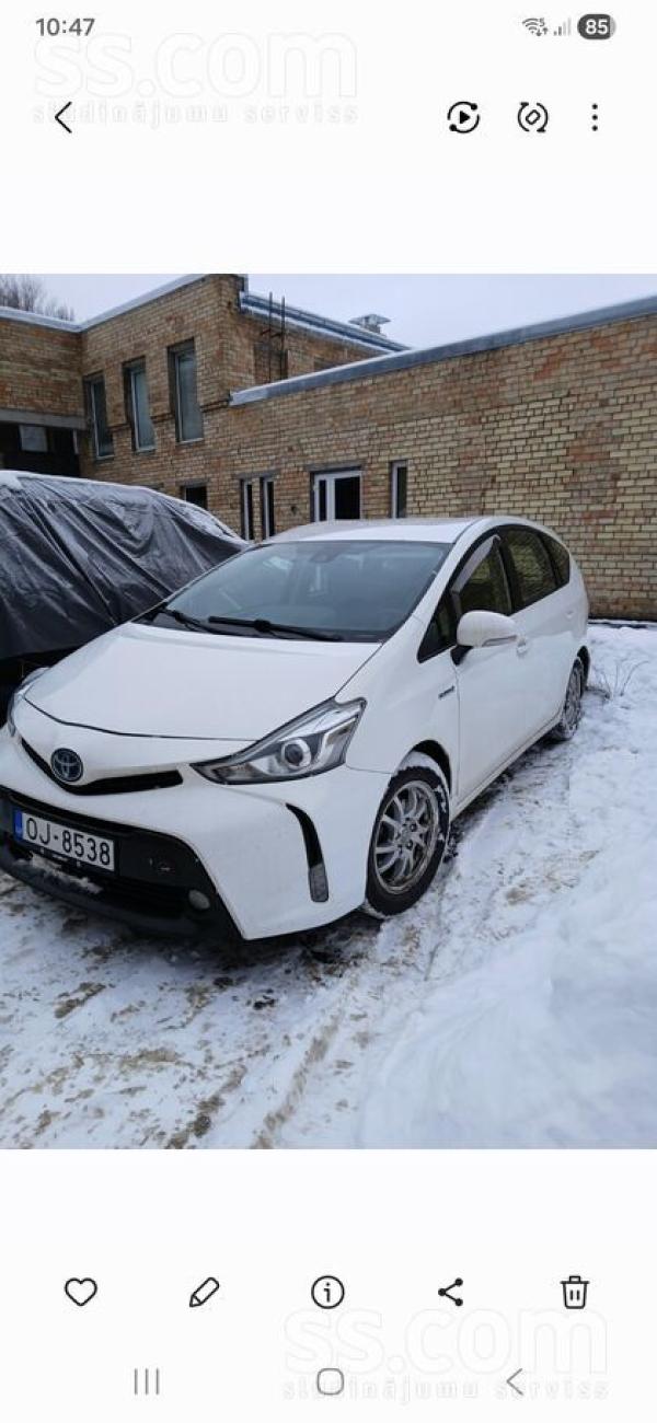 Balts Toyota Prius 2019 Rīga, ar dzinēja tilpumu 1.80 L un nobraukumu 240 tūkst. km par 12500 €, foto 1 vietnē AUTOMOTO.COM.LV