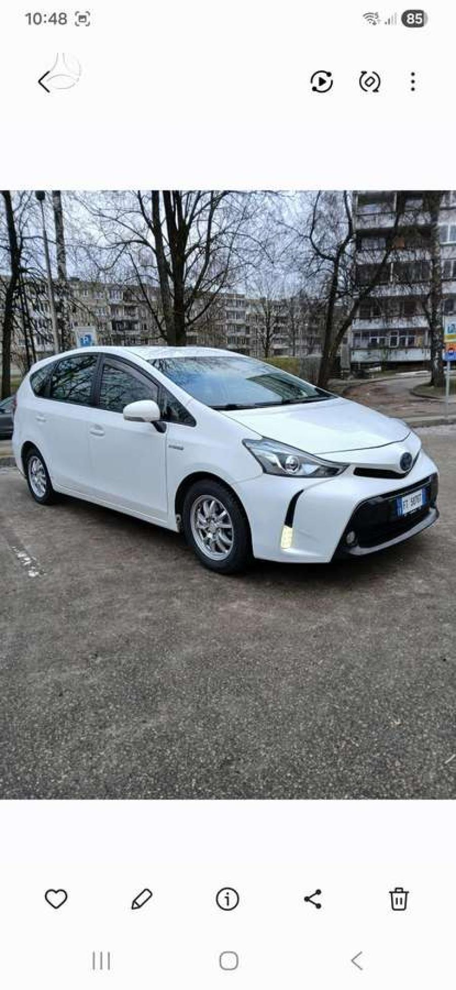 Balts Toyota Prius 2019 Rīga, ar dzinēja tilpumu 1.80 L un nobraukumu 240 tūkst. km par 12500 €, foto 3 vietnē AUTOMOTO.COM.LV