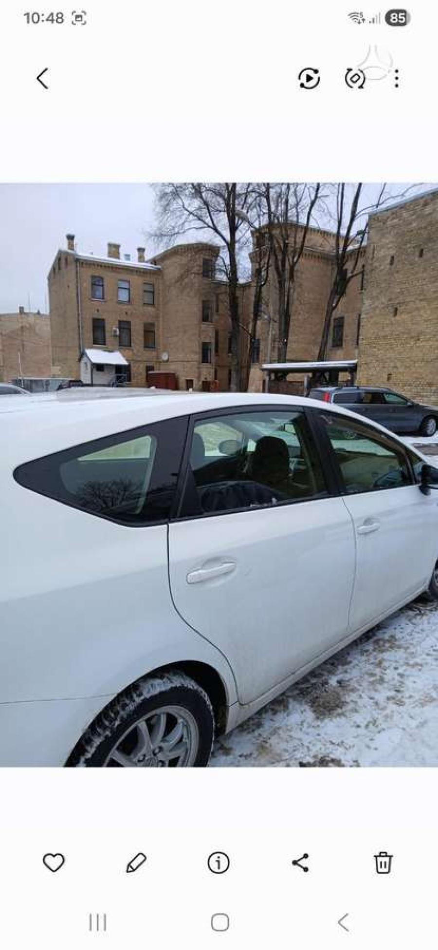 Balts Toyota Prius 2019 Rīga, ar dzinēja tilpumu 1.80 L un nobraukumu 240 tūkst. km par 12500 €, foto 6 vietnē AUTOMOTO.COM.LV