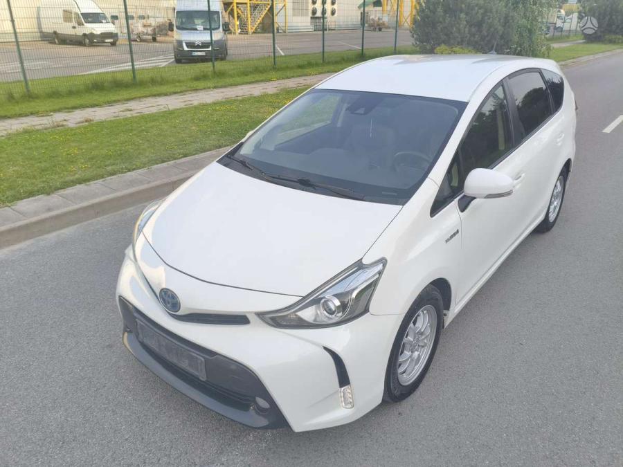 Белый Тойота Приус 2019 в Вильнюс, объемом двигателя 1.80 л и пробегом 221 тыс. км за 12700 €, фото 22 на AUTOMOTO.COM.LV