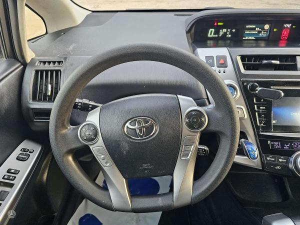 Balts Toyota Prius 2019 Viļņa, ar dzinēja tilpumu 1.80 L un nobraukumu 313 tūkst. km par 10700 €, foto 7 vietnē AUTOMOTO.COM.LV