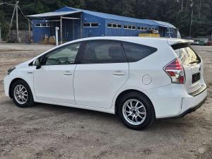 Balts Toyota Prius 2019 Viļņa, ar dzinēja tilpumu 1.80 L un nobraukumu 313 tūkst. km par 10700 €, foto 15 vietnē AUTOMOTO.COM.LV