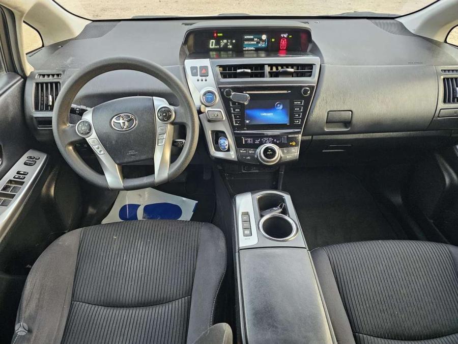 Balts Toyota Prius 2019 Viļņa, ar dzinēja tilpumu 1.80 L un nobraukumu 313 tūkst. km par 10700 €, foto 16 vietnē AUTOMOTO.COM.LV
