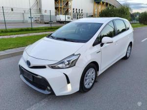 Balts Toyota Prius 2019 Viļņa, ar dzinēja tilpumu 1.80 L un nobraukumu 220 tūkst. km par 12700 €, foto  vietnē AUTOMOTO.COM.LV