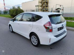 Balts Toyota Prius 2019 Viļņa, ar dzinēja tilpumu 1.80 L un nobraukumu 220 tūkst. km par 12700 €, foto 7 vietnē AUTOMOTO.COM.LV