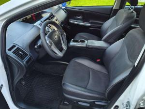 Balts Toyota Prius 2019 Viļņa, ar dzinēja tilpumu 1.80 L un nobraukumu 220 tūkst. km par 12700 €, foto 12 vietnē AUTOMOTO.COM.LV