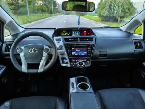 Balts Toyota Prius 2019 Viļņa, ar dzinēja tilpumu 1.80 L un nobraukumu 220 tūkst. km par 12700 €, foto 17 vietnē AUTOMOTO.COM.LV