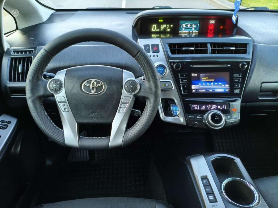 Balts Toyota Prius 2019 Viļņa, ar dzinēja tilpumu 1.80 L un nobraukumu 220 tūkst. km par 12700 €, foto 18 vietnē AUTOMOTO.COM.LV