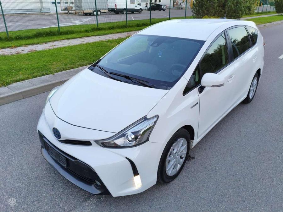 Balts Toyota Prius 2019 Viļņa, ar dzinēja tilpumu 1.80 L un nobraukumu 220 tūkst. km par 12700 €, foto 23 vietnē AUTOMOTO.COM.LV