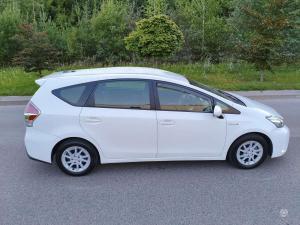 Balts Toyota Prius 2019 Viļņa, ar dzinēja tilpumu 1.80 L un nobraukumu 220 tūkst. km par 12700 €, foto 27 vietnē AUTOMOTO.COM.LV