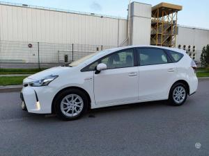 Balts Toyota Prius 2019 Viļņa, ar dzinēja tilpumu 1.80 L un nobraukumu 220 tūkst. km par 12700 €, foto 34 vietnē AUTOMOTO.COM.LV