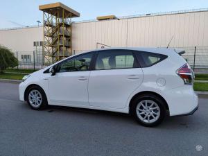 Balts Toyota Prius 2019 Viļņa, ar dzinēja tilpumu 1.80 L un nobraukumu 220 tūkst. km par 12700 €, foto 35 vietnē AUTOMOTO.COM.LV
