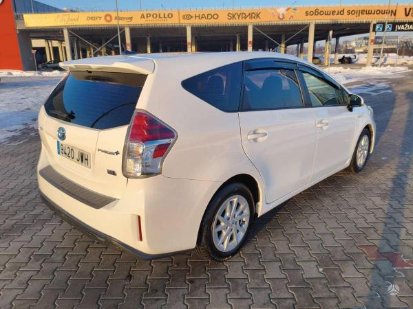 Balts Toyota Prius 2017 Viļņa, ar dzinēja tilpumu 1.80 L un nobraukumu 226 tūkst. km par 11250 €, foto 11 vietnē AUTOMOTO.COM.LV