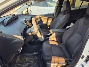 Balts Toyota Prius 2018 Klaipėda, ar dzinēja tilpumu 1.80 L un nobraukumu 242 tūkst. km par 11500 €, foto 15 vietnē AUTOMOTO.COM.LV
