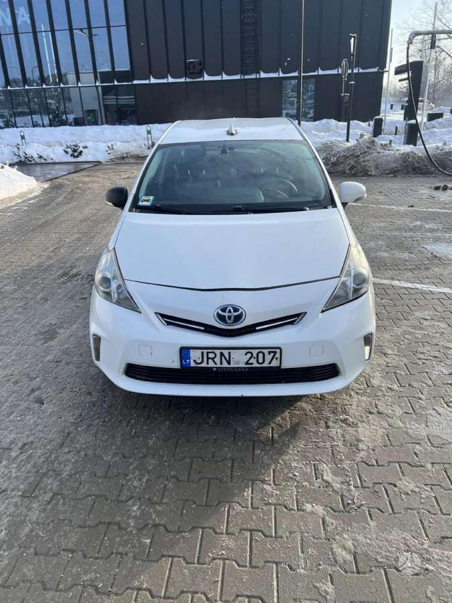 Balts Toyota Prius 2012 Viļņa, ar dzinēja tilpumu 0.00 L un nobraukumu 280 tūkst. km par 5800 €, foto 10 vietnē AUTOMOTO.COM.LV