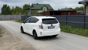 Balts Toyota Prius 2014 Viļņa, ar dzinēja tilpumu 1.80 L un nobraukumu 400 tūkst. km par 6950 €, foto 9 vietnē AUTOMOTO.COM.LV